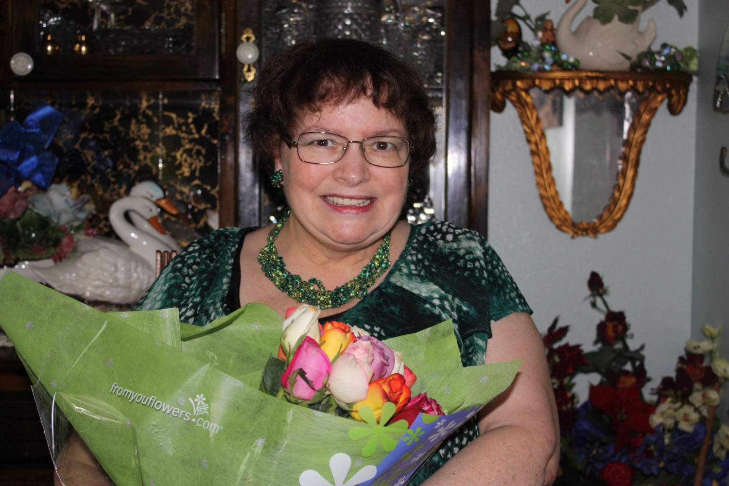 Solve Beth's Flowers from our son jigsaw puzzle online with 96 pieces