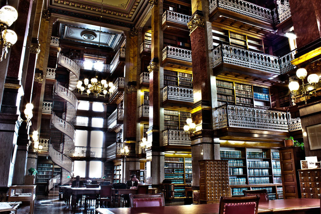 Solve Iowa Capital Building Law Library jigsaw puzzle online with 150 ...