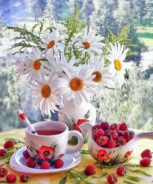 Solve Daisies and Raspberries jigsaw puzzle online with 63 pieces