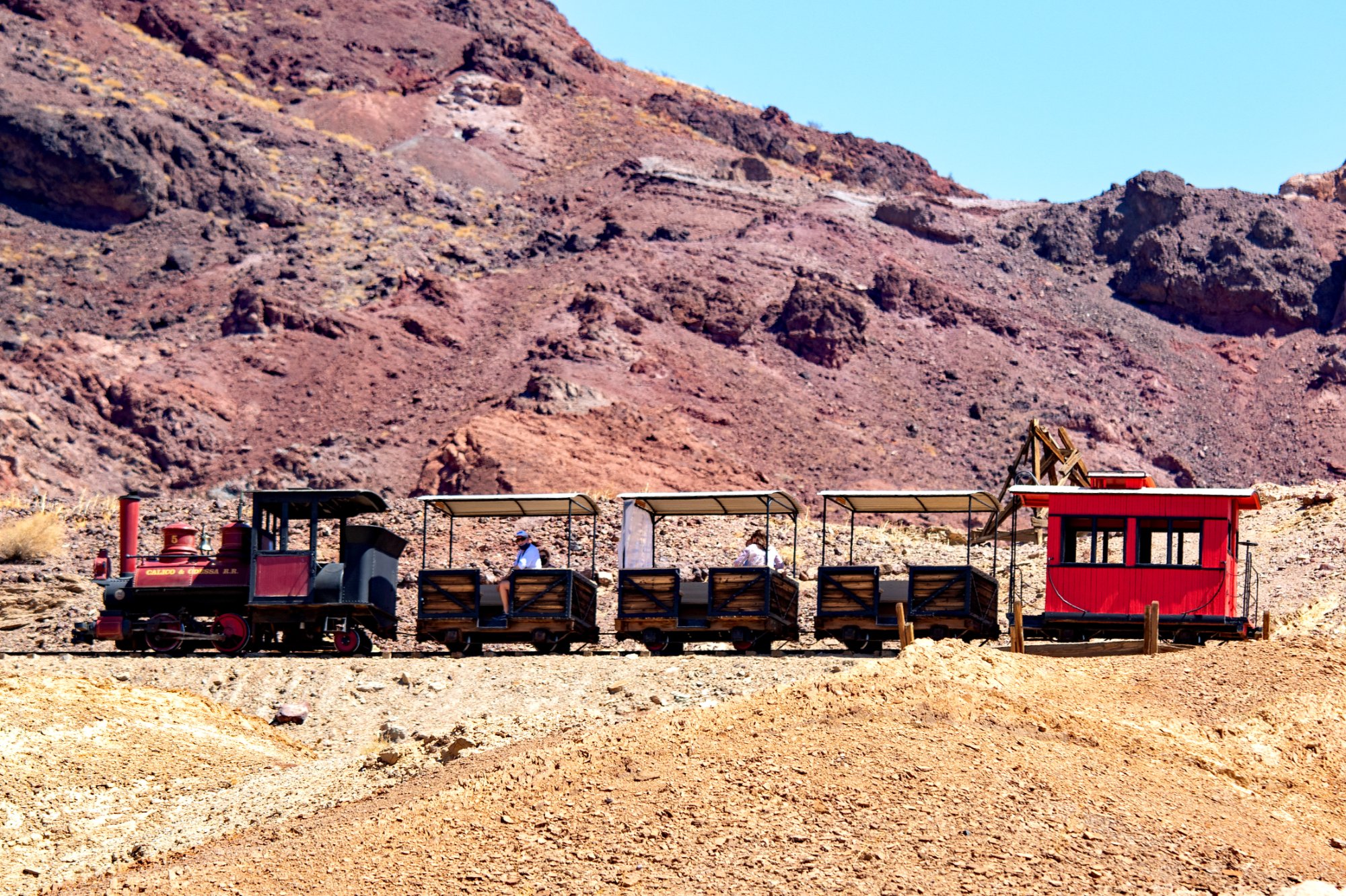 Jigsaw Puzzle | 70 pieces | Calico Mine Train | Jigidi