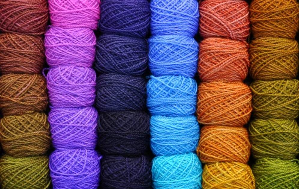 Solve Yarn jigsaw puzzle online with 96 pieces