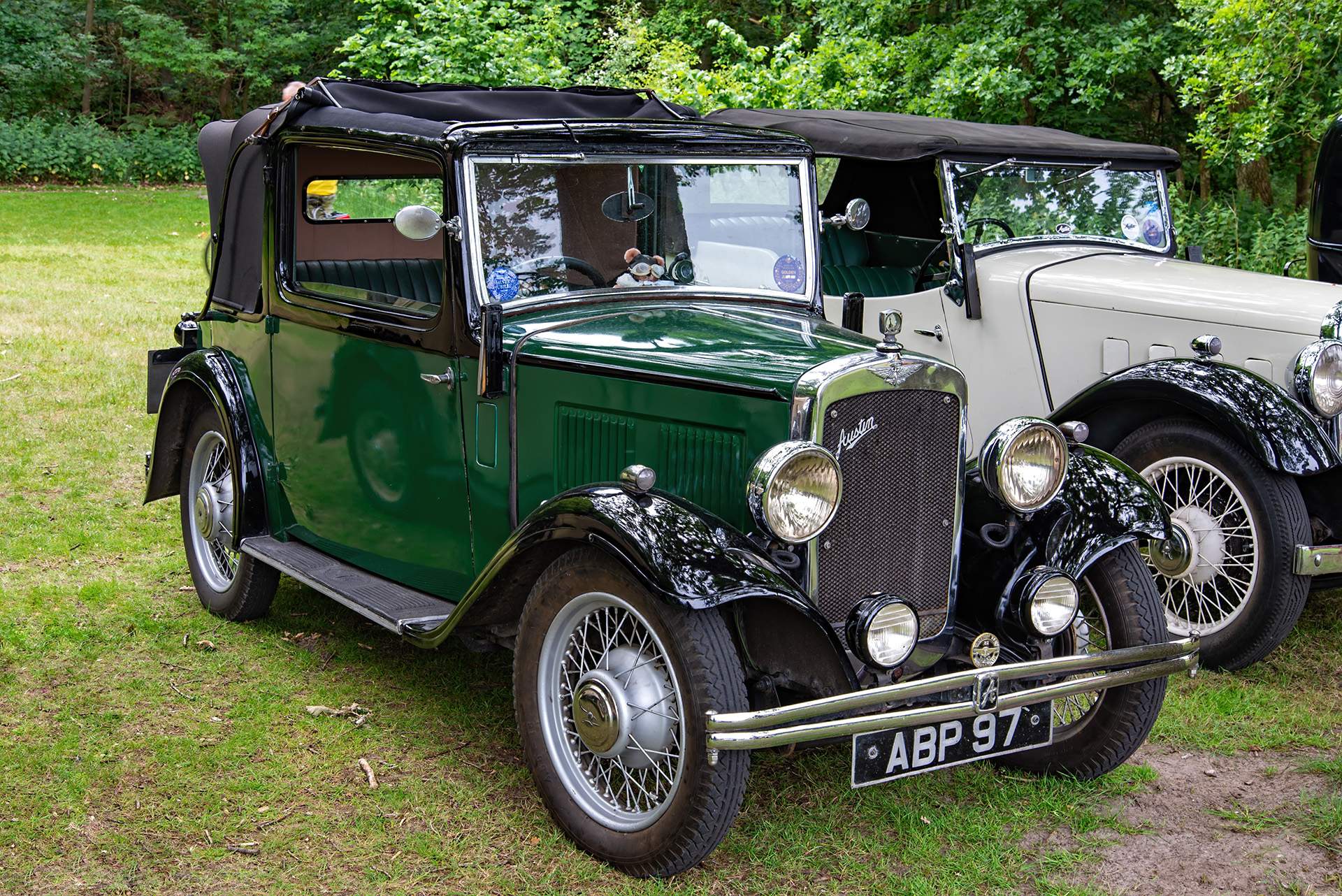 Solve Austin "10" Colwyn cabriolet - 1934 jigsaw puzzle online with 216 ...