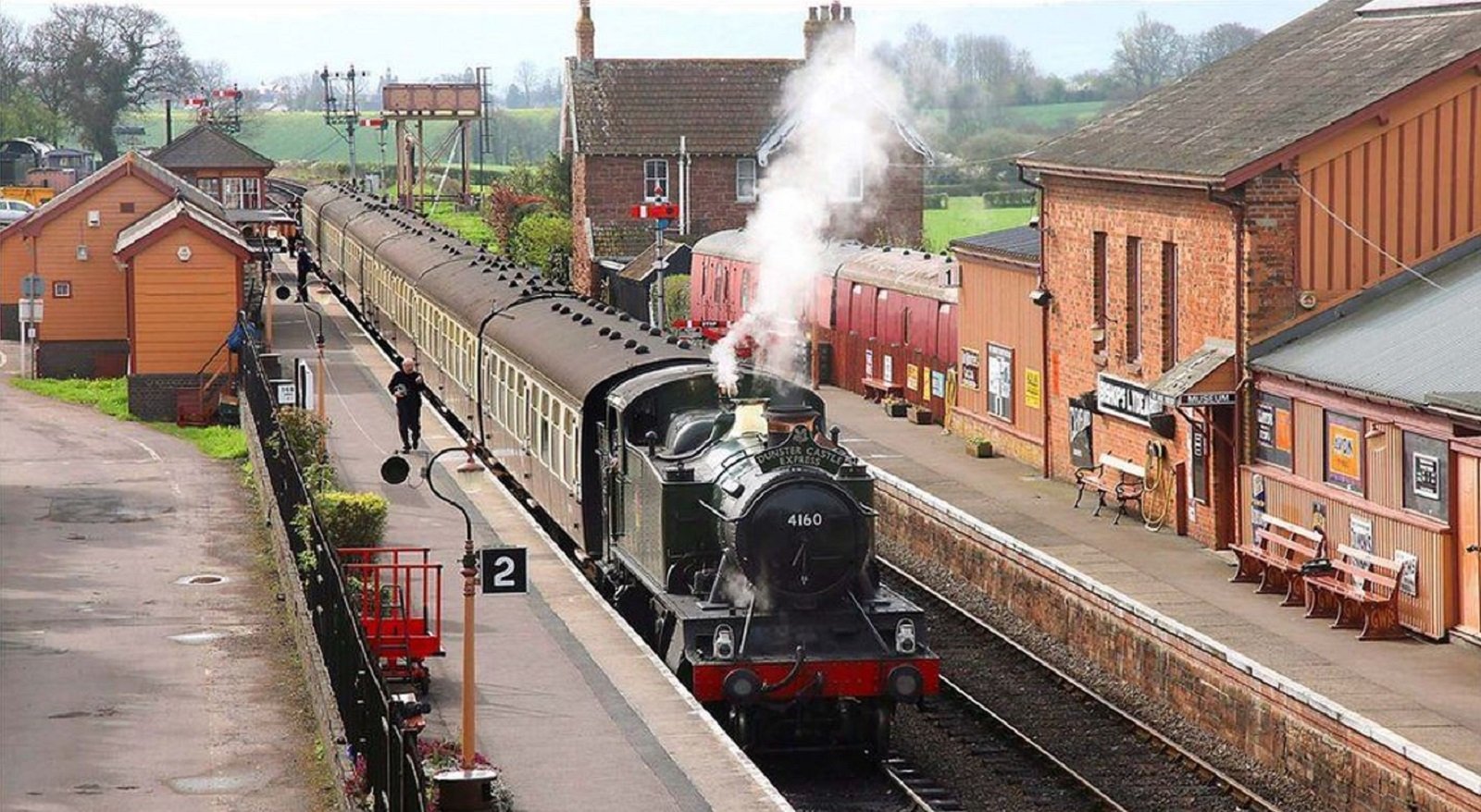 Solve GWR 5101 Class 'Large Prairie' 2-6-2T 4160. jigsaw puzzle online ...