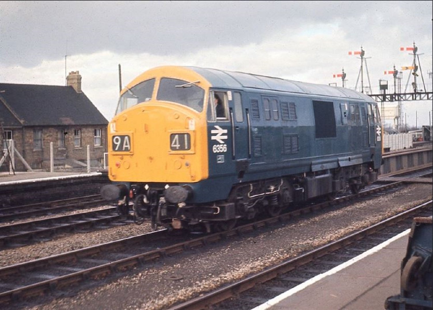 Solve North British Class 22 6356 at Oxford. jigsaw puzzle online with ...