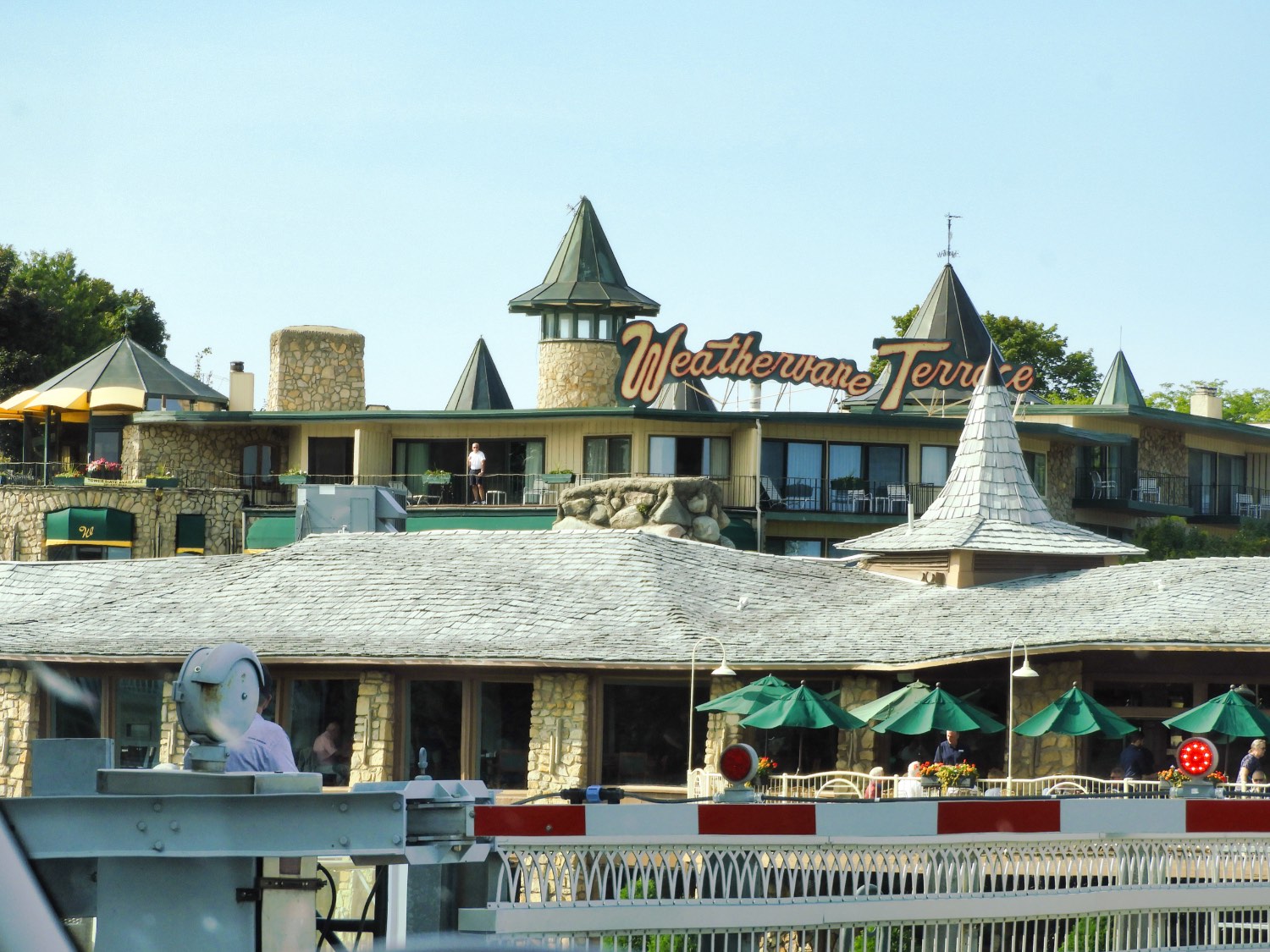 Solve Weathervane Terrace, Charlevoix, MI jigsaw puzzle online with 20 ...