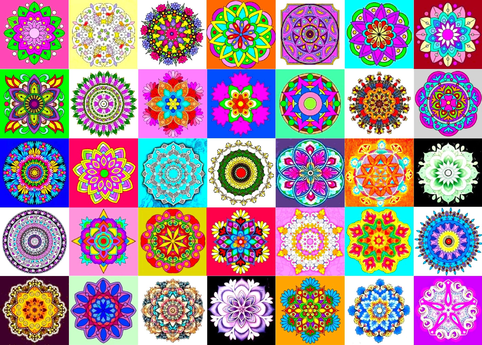 Solve MANDALAS 14 jigsaw puzzle online with 140 pieces