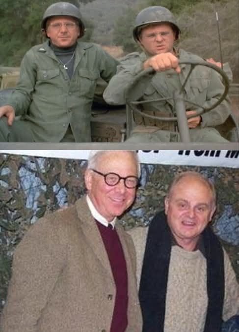 Solve Two great men........ jigsaw puzzle online with 12 pieces