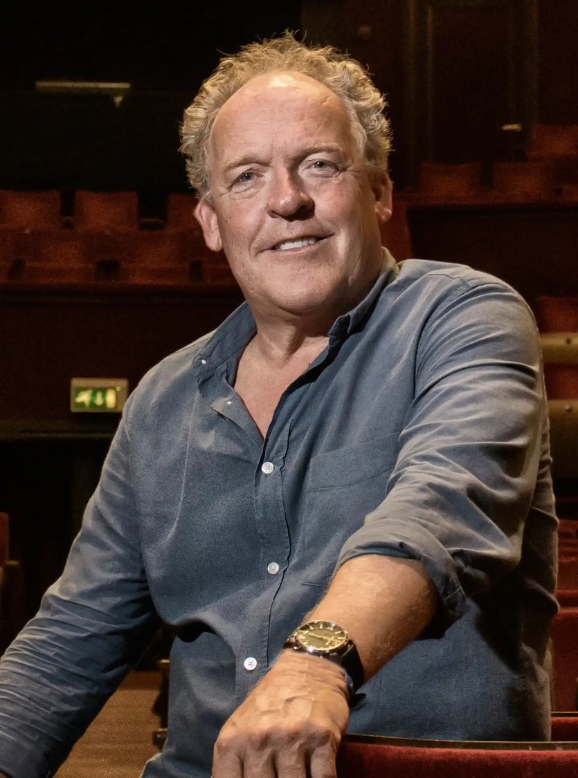 Solve Puzzle 1 jigsaw puzzle online with 12 pieces