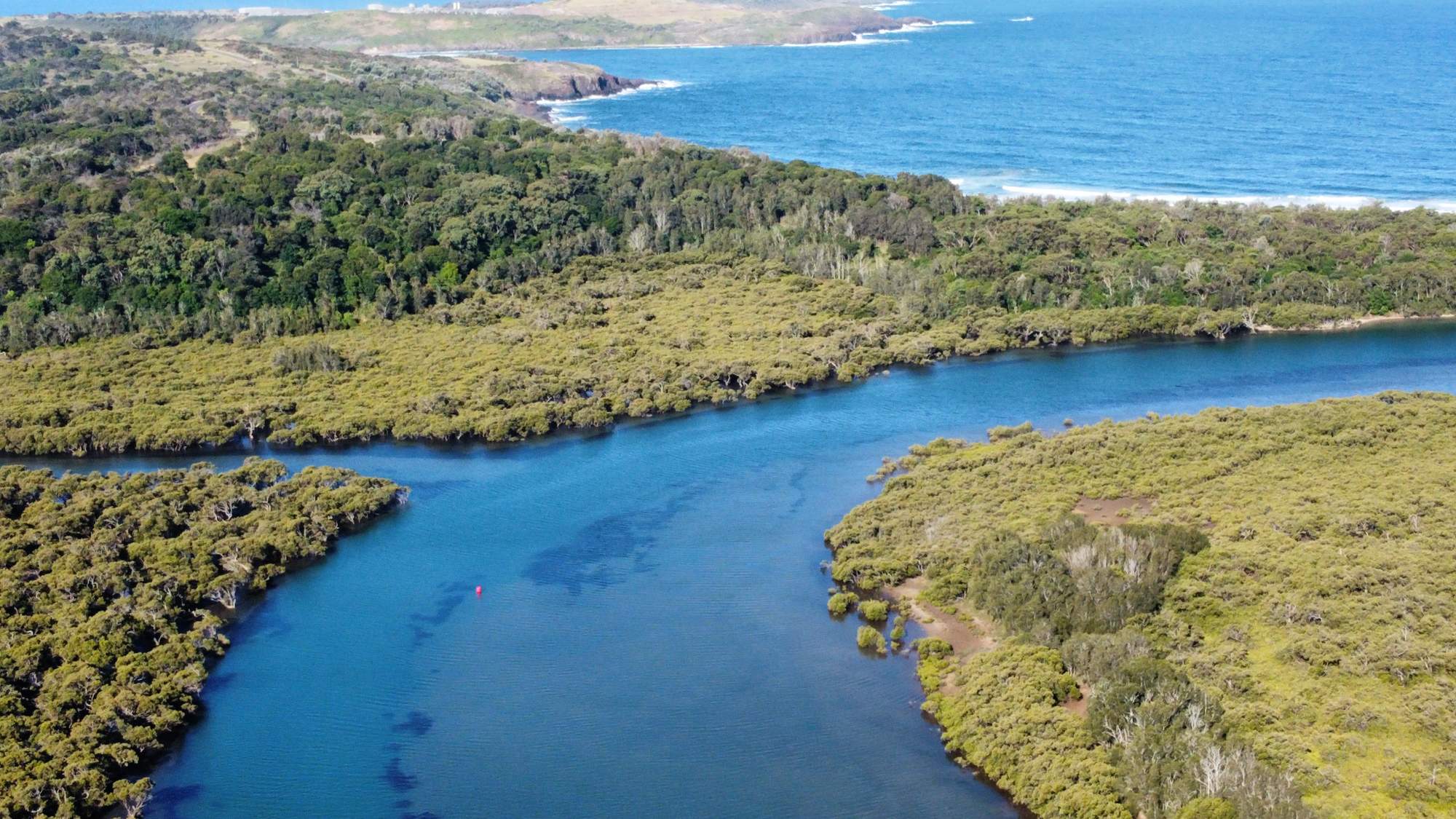 Solve river jigsaw puzzle online with 336 pieces Solve river jigsaw puzzle online with 336 pieces