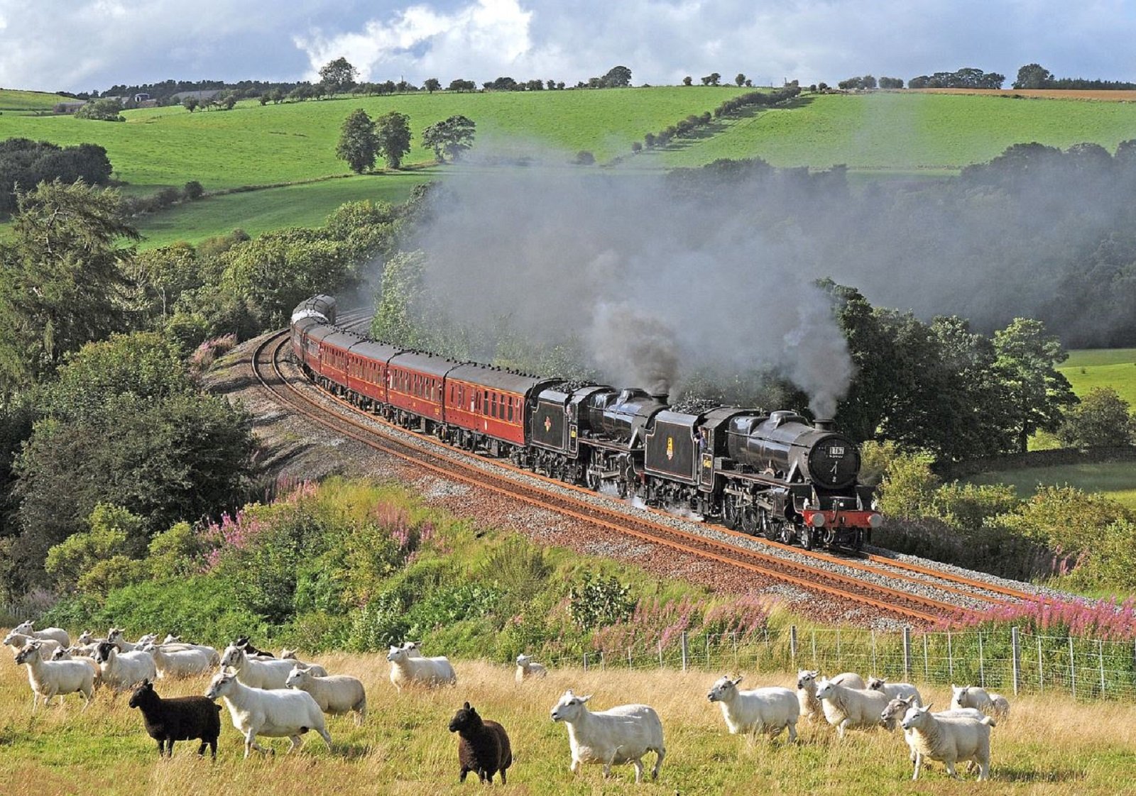 Solve LMS Class 5MT 4-6-0s 45407 The Lancashire Fusillier and 45231 at ...