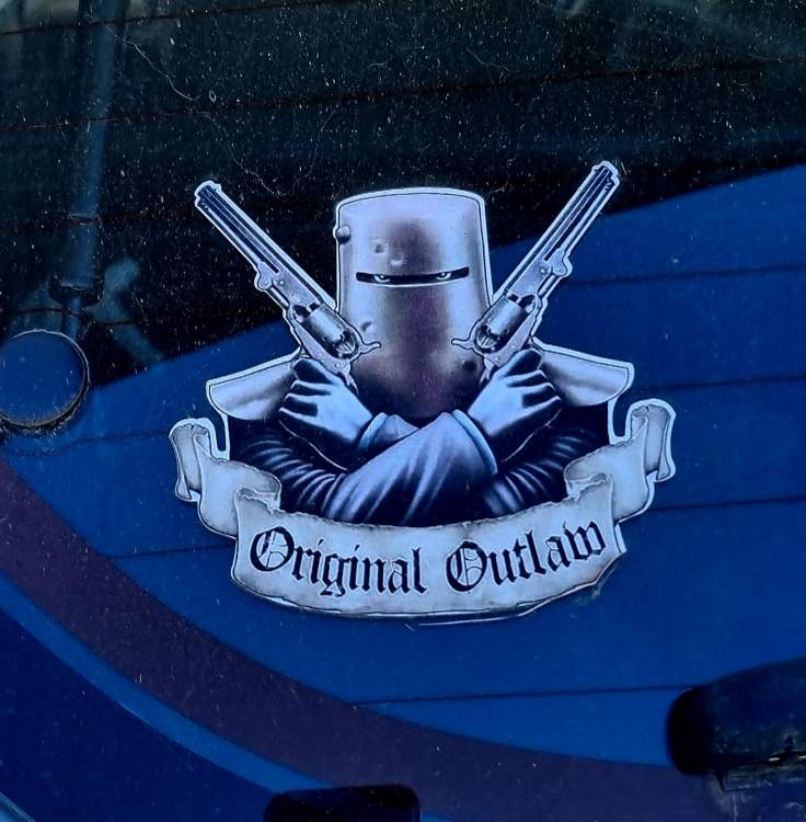 Solve Sticker jigsaw puzzle online with 9 pieces