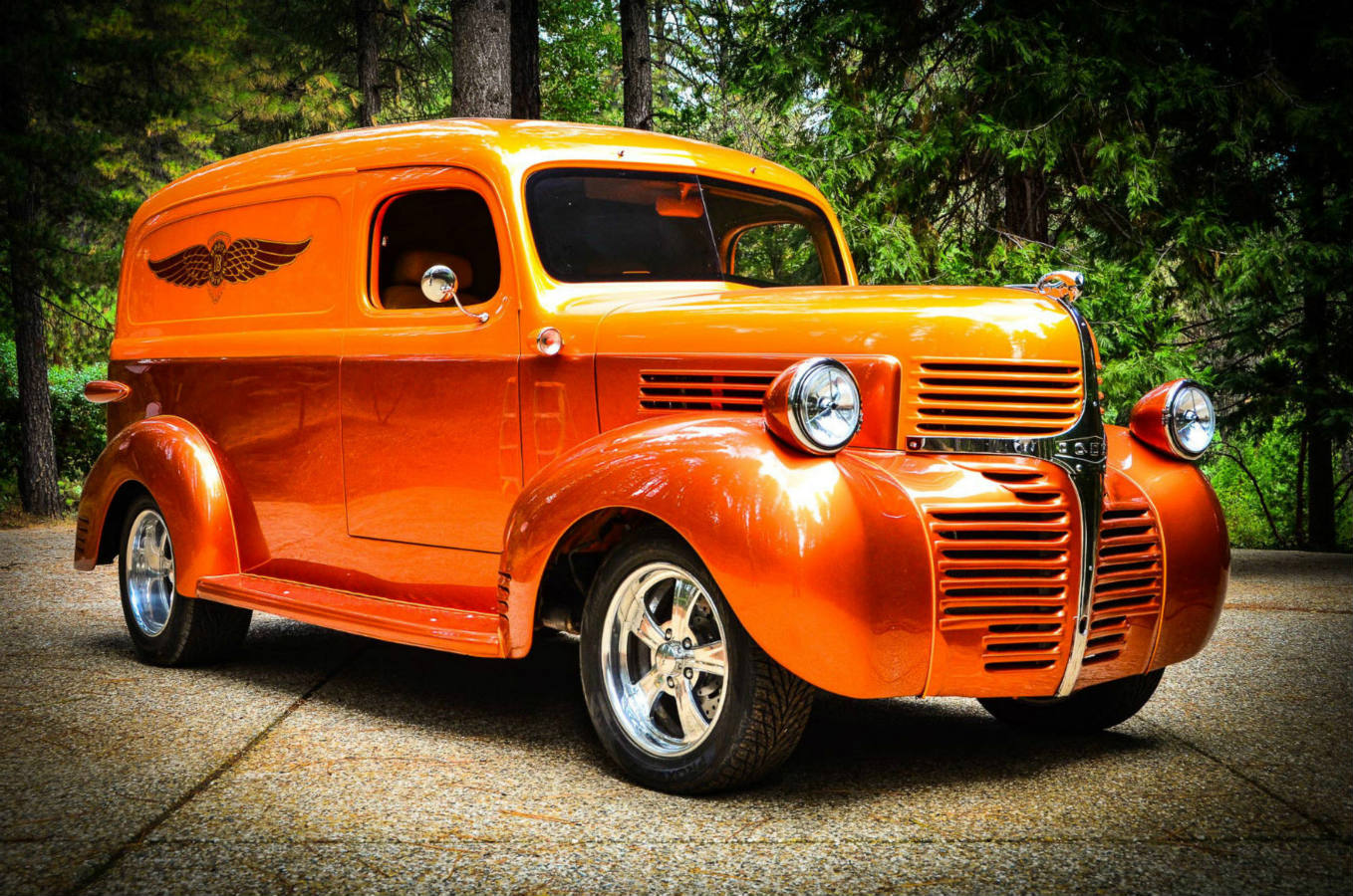 Solve 1947 Dodge Panel Delivery Custom jigsaw puzzle online with 126 pieces