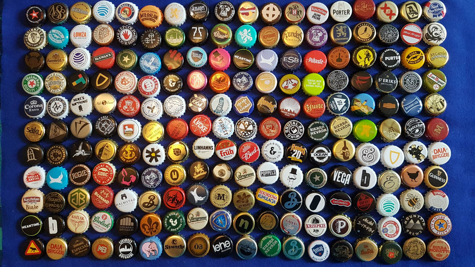 Solve Oerhört korkat jigsaw puzzle online with 405 pieces