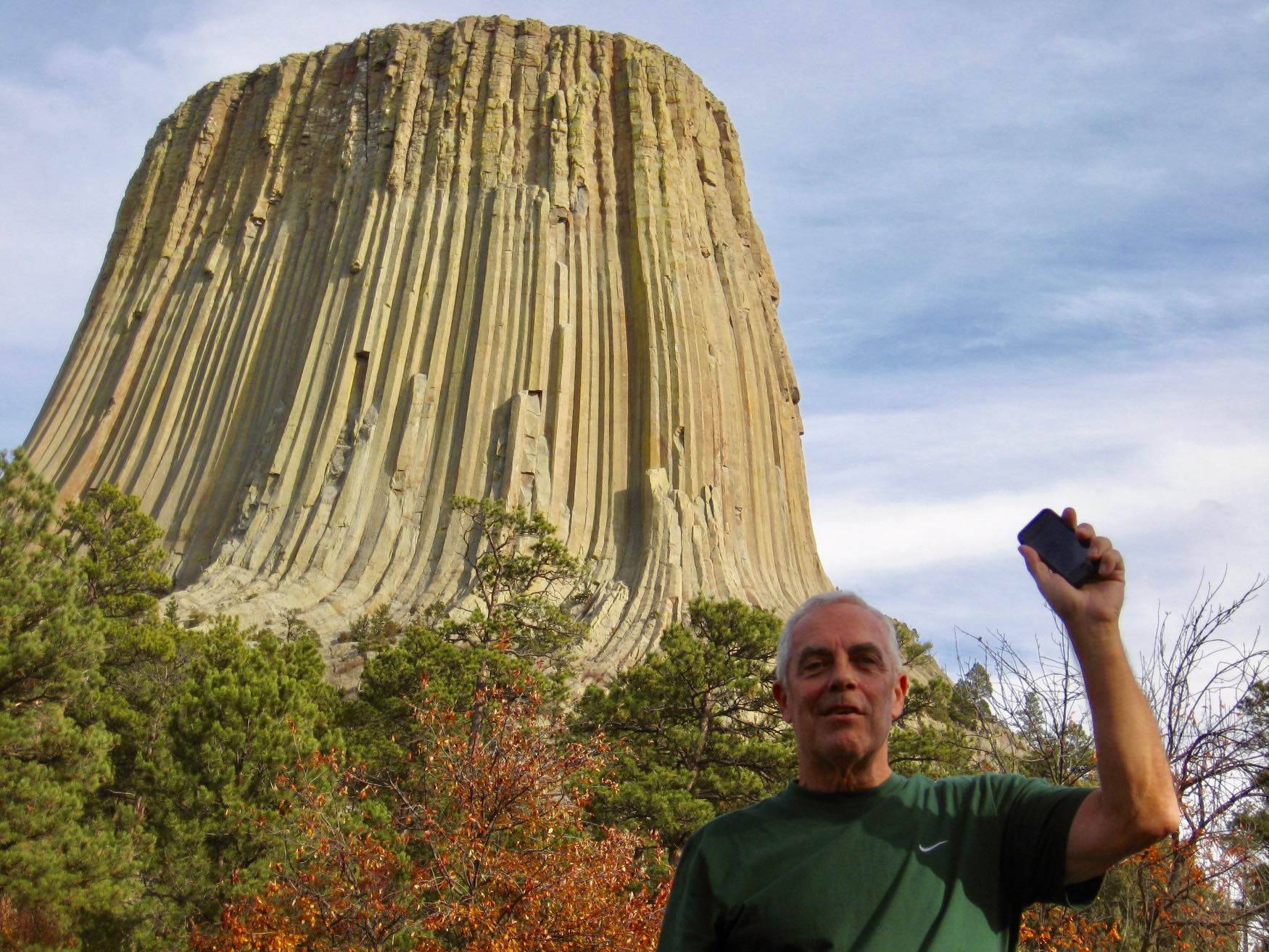 Solve Devils Tower jigsaw puzzle online with 154 pieces