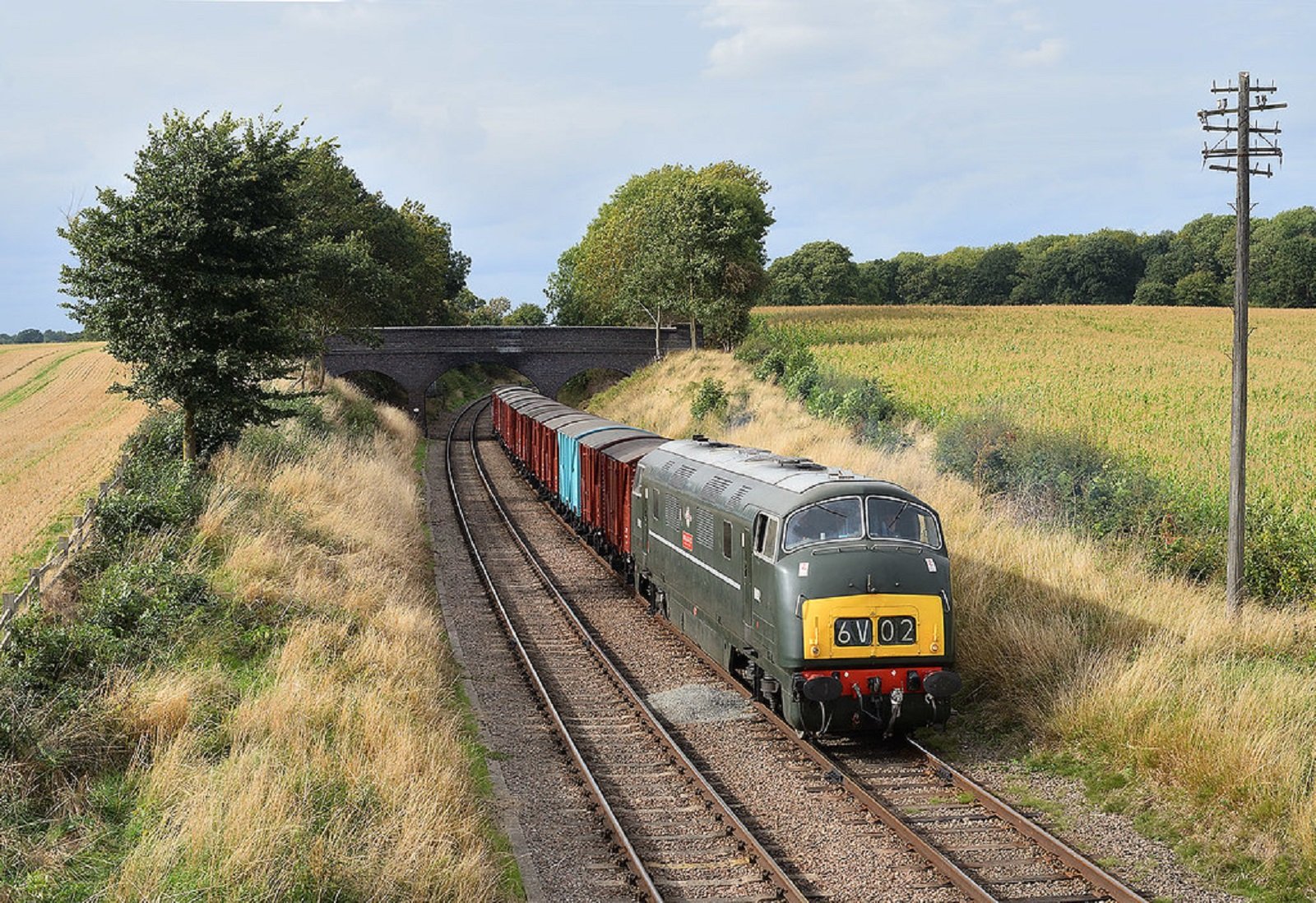 Solve BR Class 42 Warship D832 Onslaught. jigsaw puzzle online with 48 ...