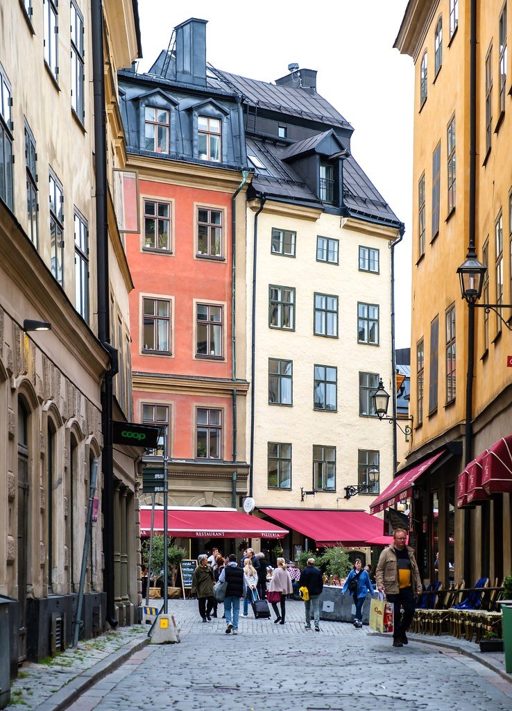Solve Stockholm, Sweden jigsaw puzzle online with 35 pieces