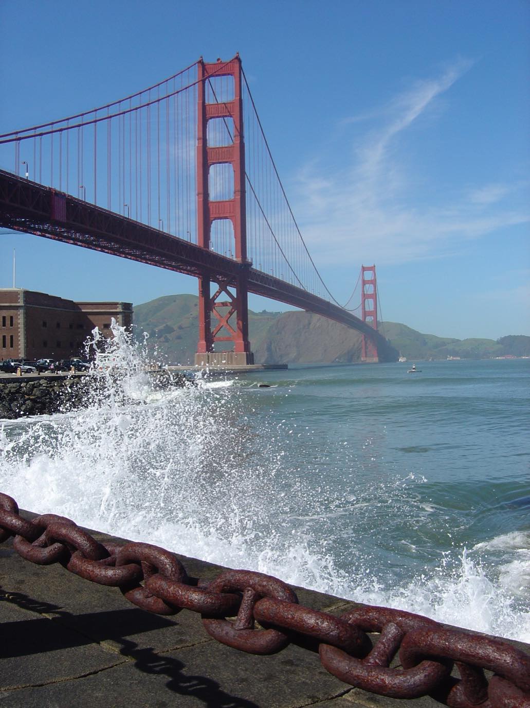 Solve Golden Gate Bridge jigsaw puzzle online with 88 pieces