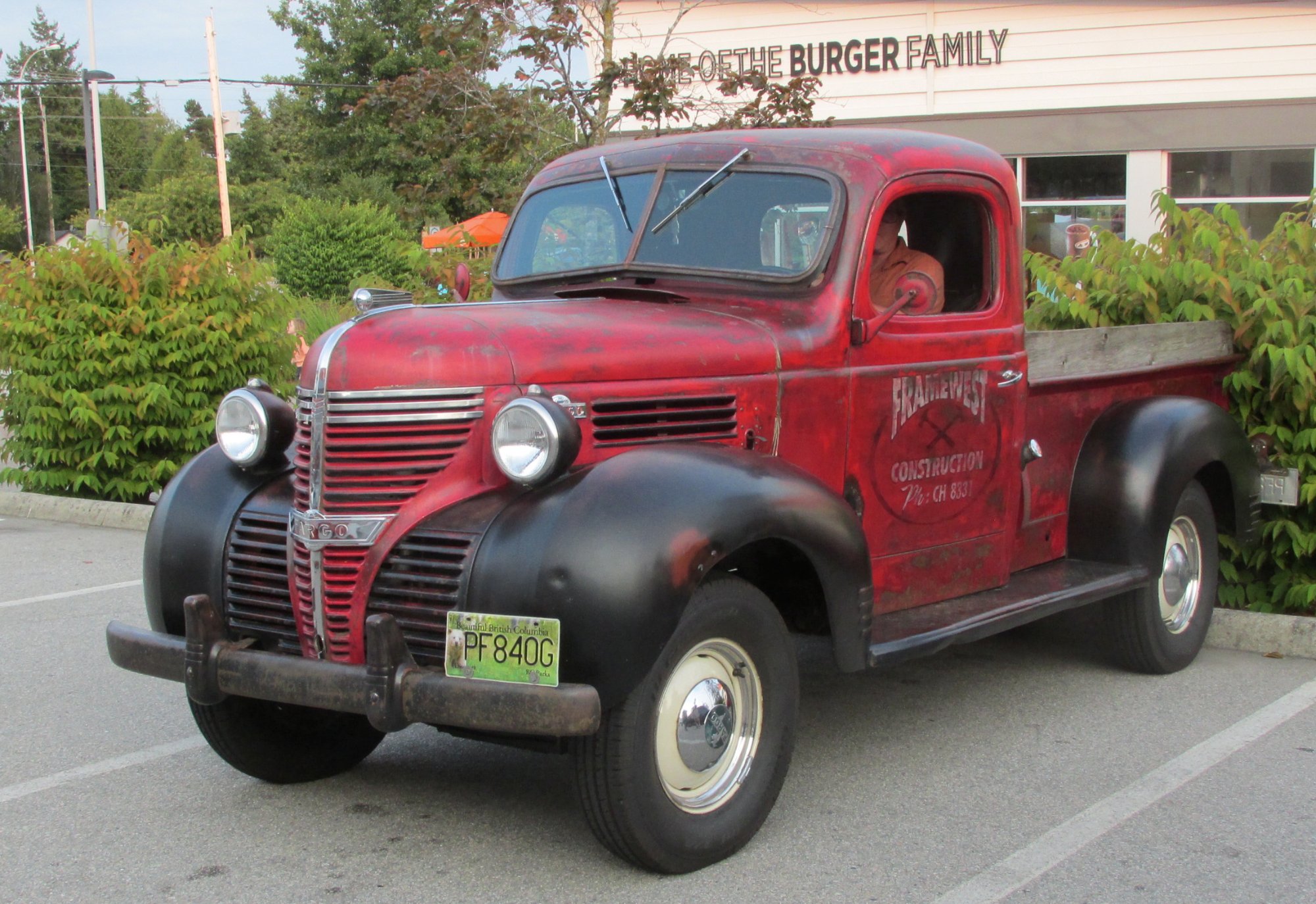 Solve Dodge Fargo jigsaw puzzle online with 140 pieces