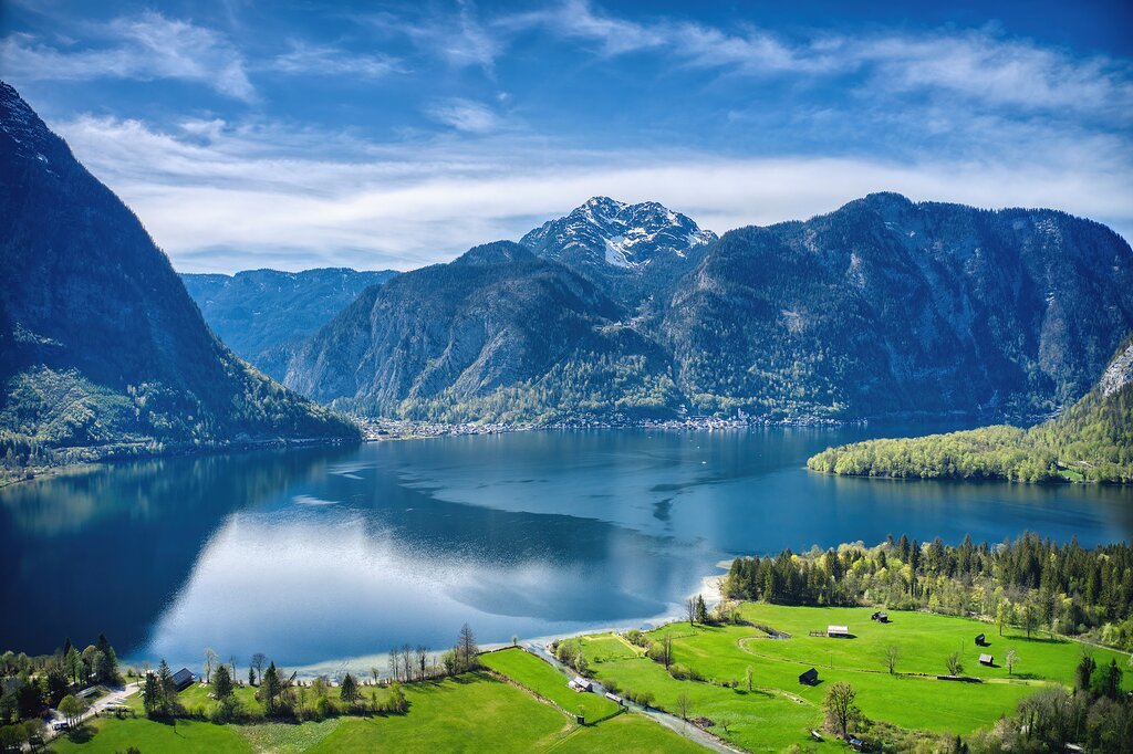 Solve visit austria jigsaw puzzle online with 204 pieces