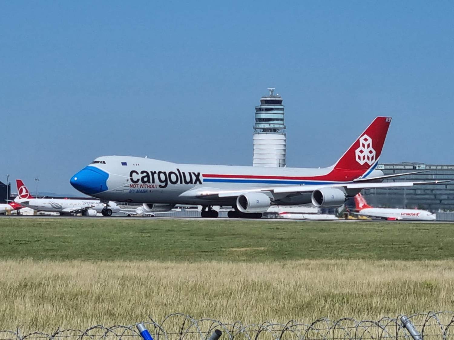 Solve Boeing 747-8 Not Without my mask Livery jigsaw puzzle online with ...