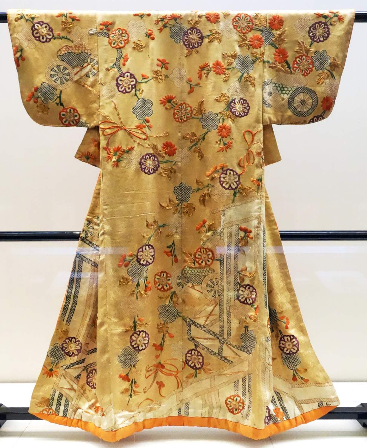 Solve p-Kosode_(garment_with_small_wrist_openings),_Edo_period,_18th ...