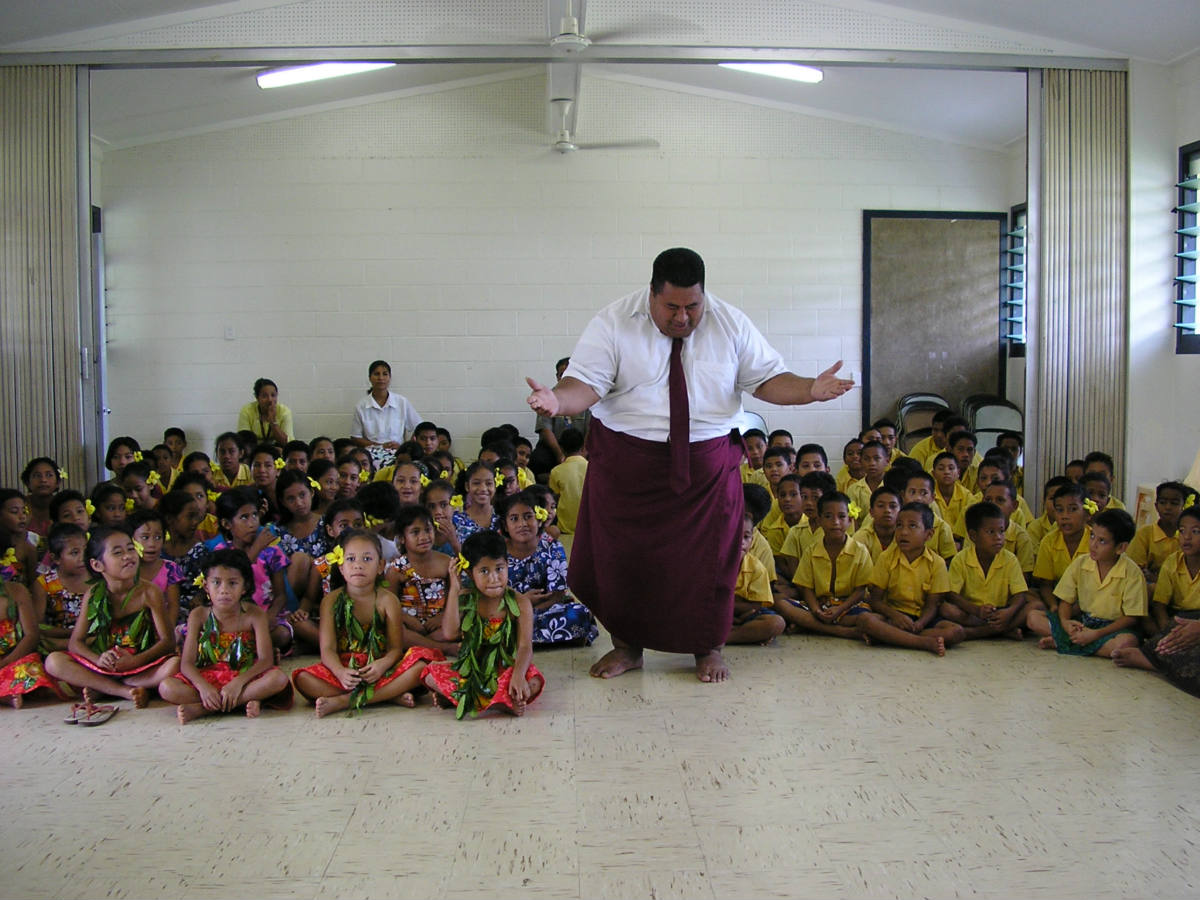 Solve Teacher and His Class Present a Program, Sainiatu, Samoa jigsaw ...