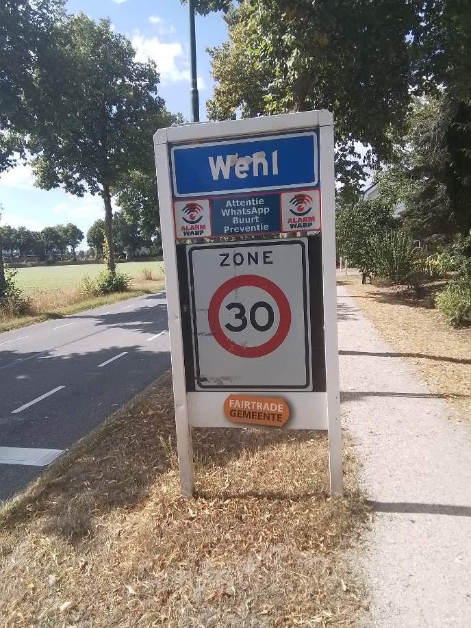 Solve Wehl Gelderland Netherlands jigsaw puzzle online with 12 pieces