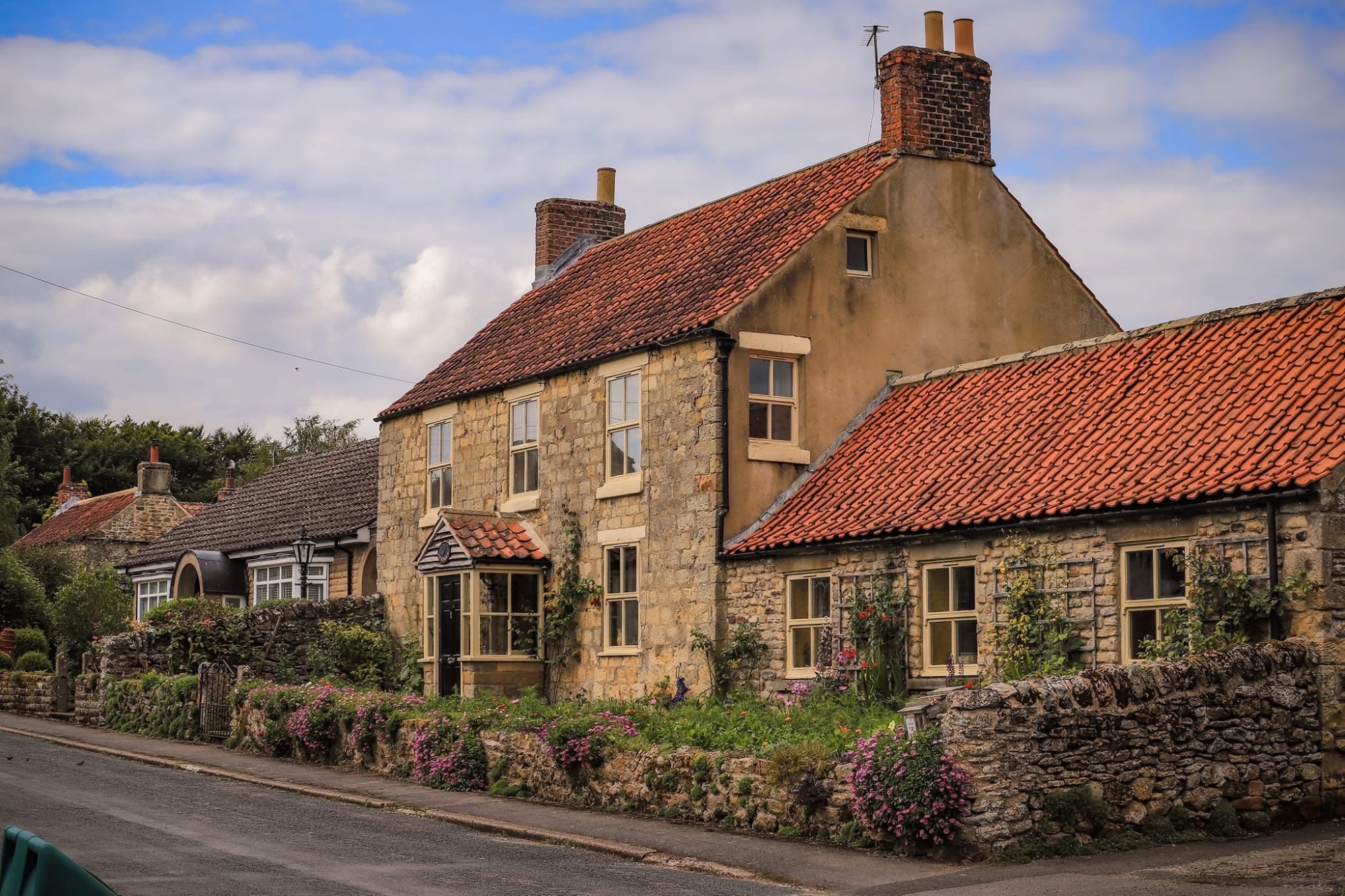 Solve Lockton Village, North Yorkshire, ENGLAND 🇬🇧 jigsaw puzzle online ...