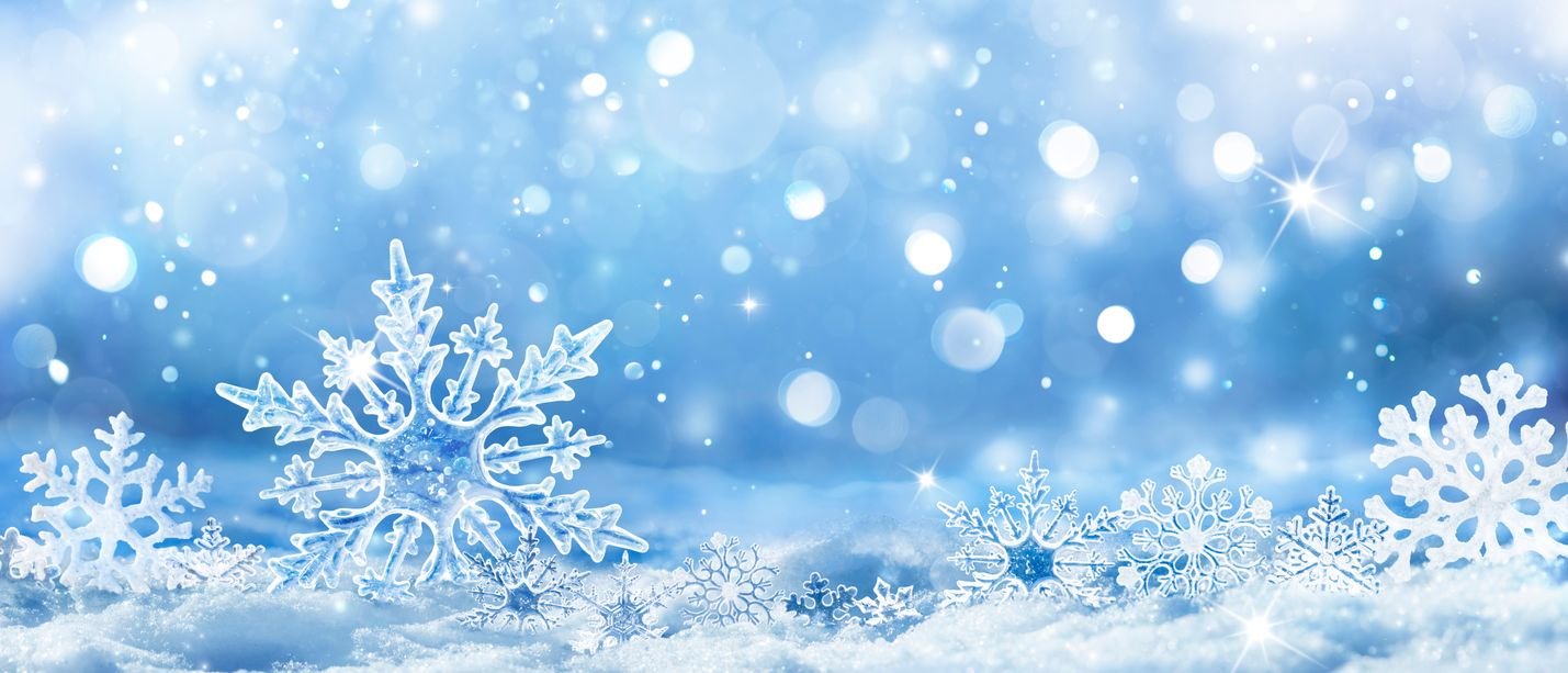 Solve Snow Flakes jigsaw puzzle online with 10 pieces