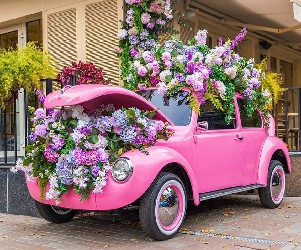 Solve Pink VW with Flowers from Hillbilly Heaven FB jigsaw puzzle ...