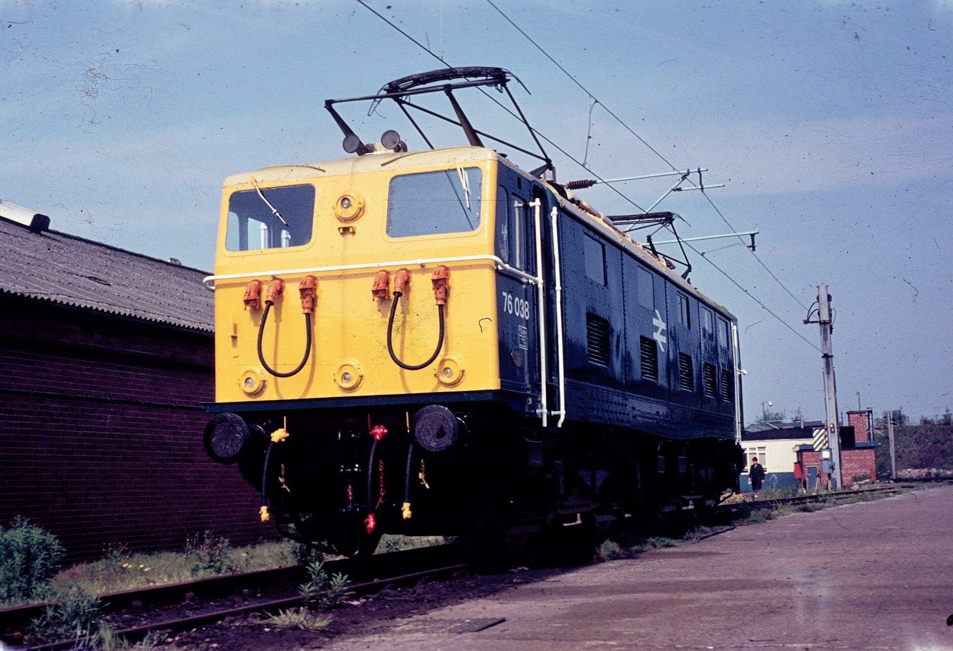 Solve BR Class 76 'EM1' 76038. jigsaw puzzle online with 117 pieces