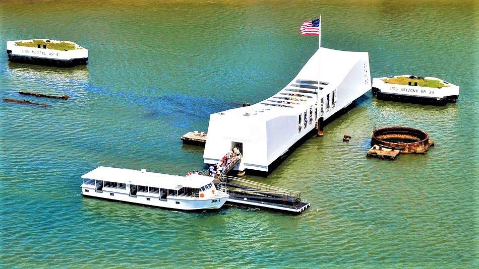 Solve Touring USS Arizona Memorial-Pearl Harbor jigsaw puzzle online ...