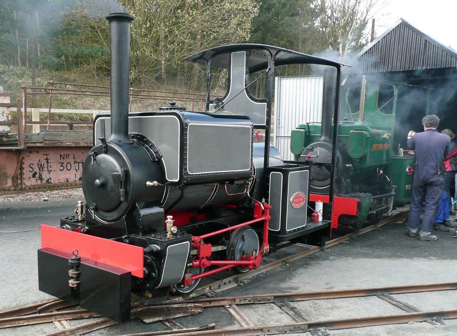 Solve Kerr Stuart 0-4-0ST 3114-02 jigsaw puzzle online with 300 pieces