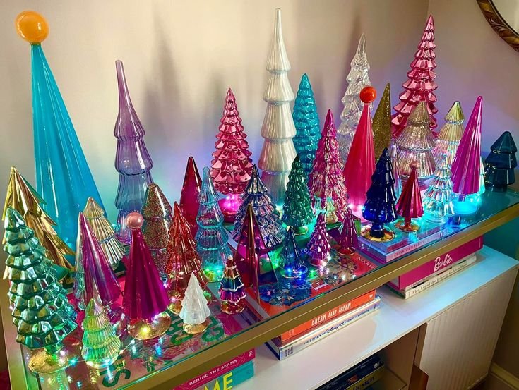 Solve Christmas jigsaw puzzle online with 88 pieces