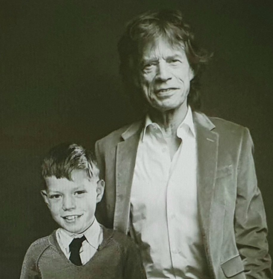 Solve MICK JAGGER, YOUNG AND OLD jigsaw puzzle online with 25 pieces