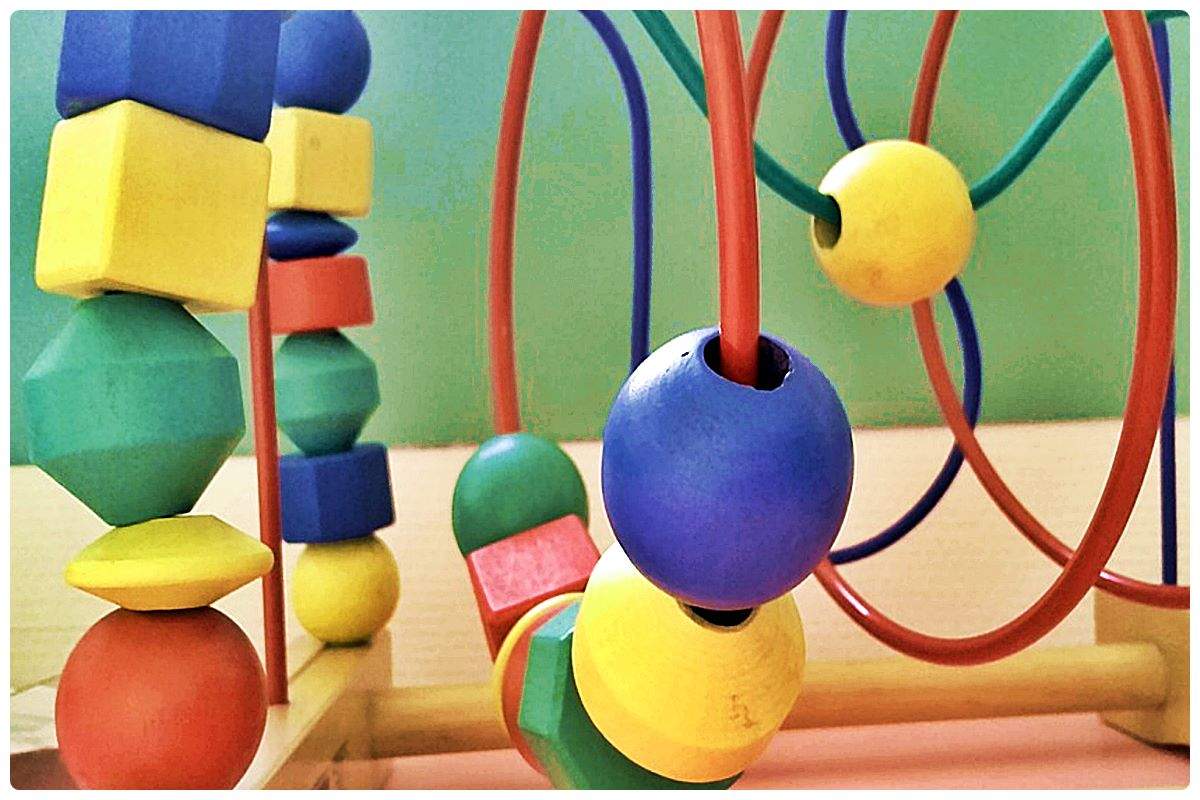 Solve Toddler's Sliding Wood Bead Toy Maze jigsaw puzzle online with ...
