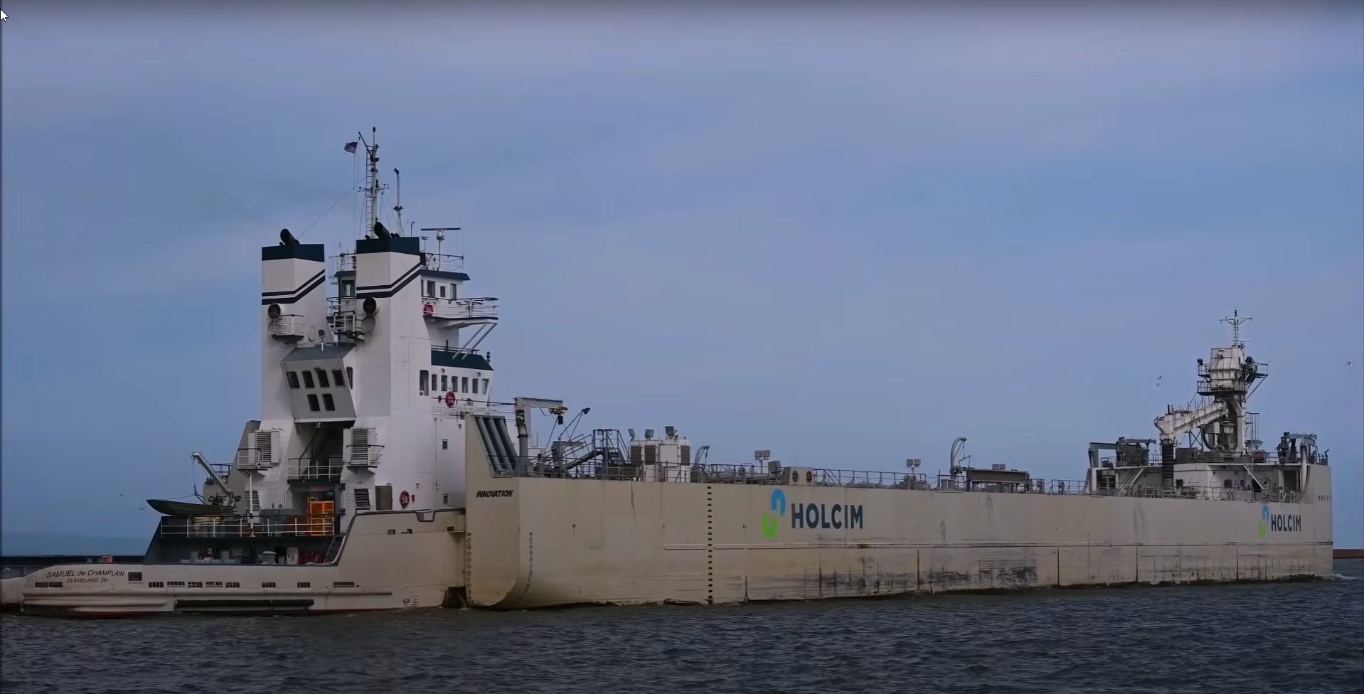 Solve Samuel de Champlain Tug and Innovation Barge jigsaw puzzle online ...