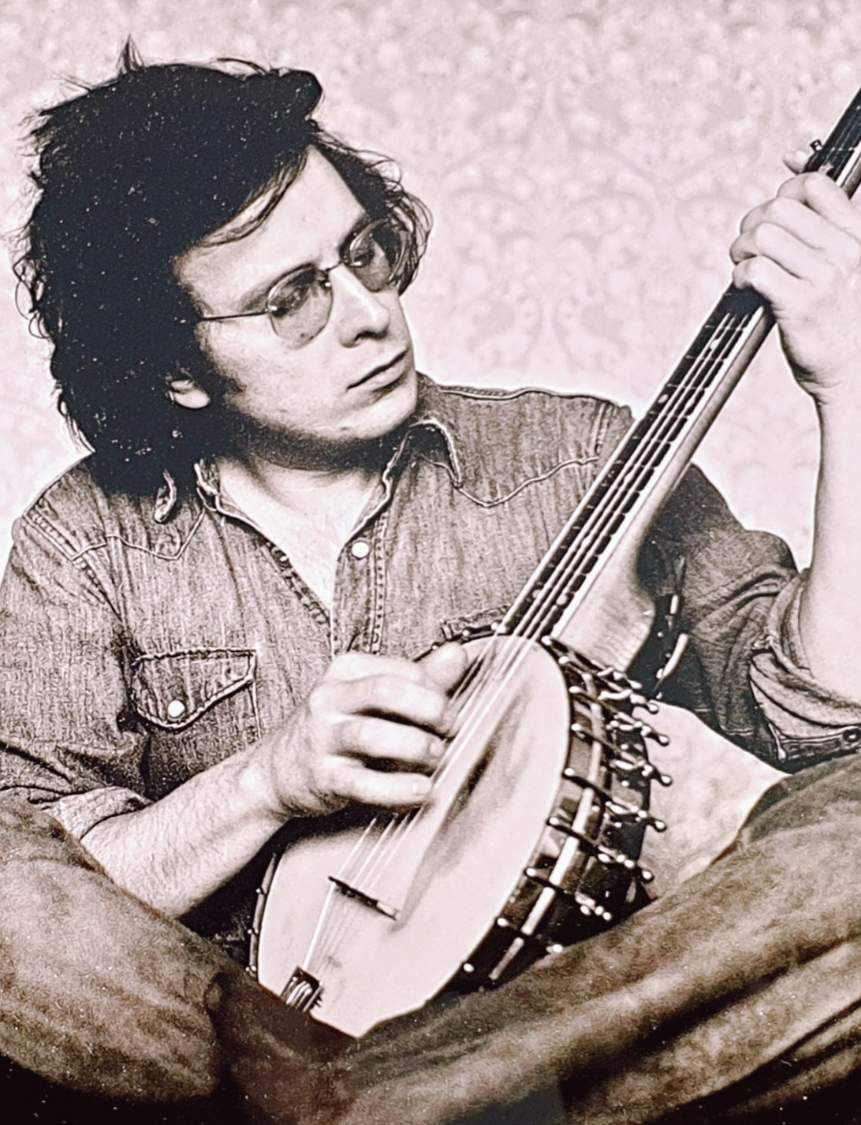 Solve THE LEGEND OF ANDREW McCREW 1974 jigsaw puzzle online with 30 pieces