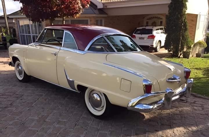 Solve 1952 Studebaker Commander jigsaw puzzle online with 96 pieces