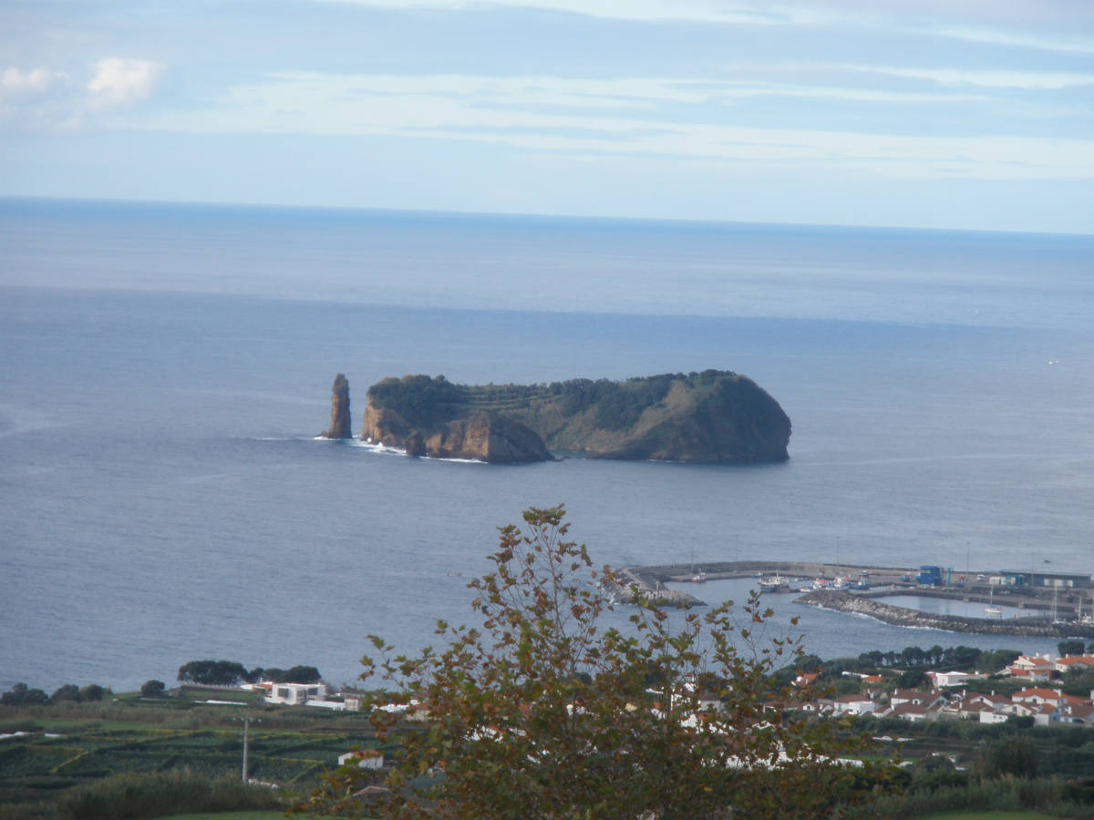 Solve Azores-St.Michael Island-Vila Franca do Campo jigsaw puzzle ...