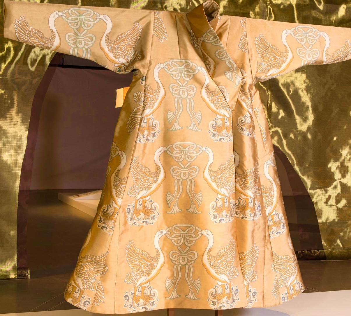 Solve Replica of Excavated Silk Brocade Robe, Tang, Inner Mongolia ...