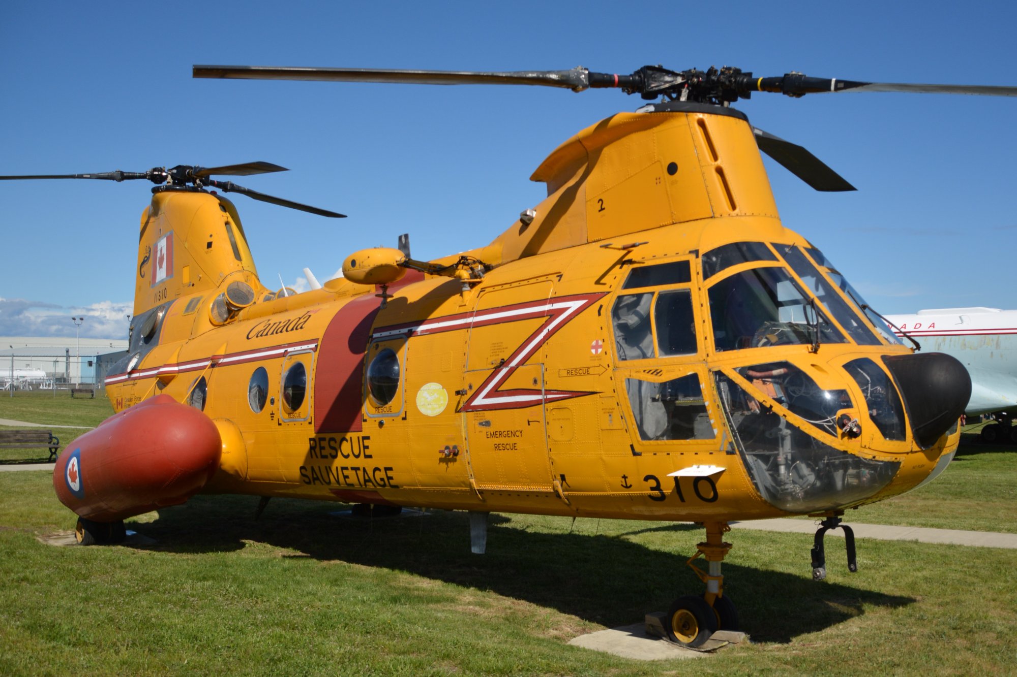 Solve Boeing Vertol CH-113 Labrador jigsaw puzzle online with 70 pieces