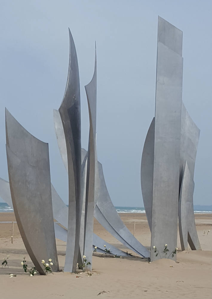 Solve Omaha Beach (D-Day landing site) Normandy, France jigsaw puzzle ...