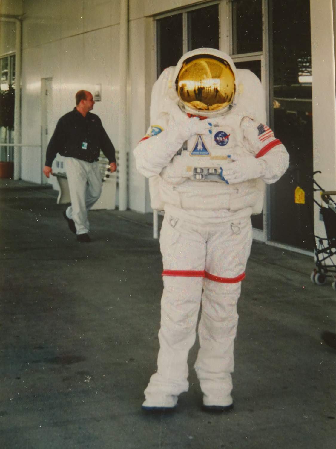 Solve Mr Spaceman - Byrds jigsaw puzzle online with 176 pieces