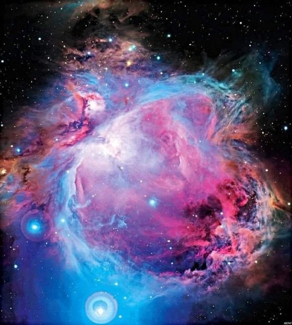 Solve Hubble M-42, the 'Orion Nebula' jigsaw puzzle online with 42 pieces