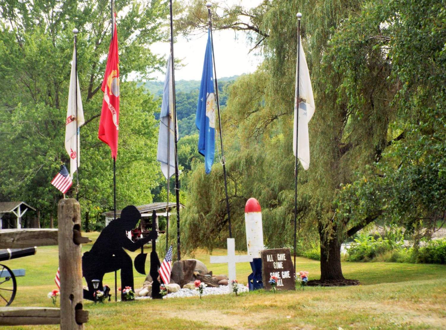 Solve ALL GAVE SOME SOME GAVE ALL MEMORIAL jigsaw puzzle online with 70 ...