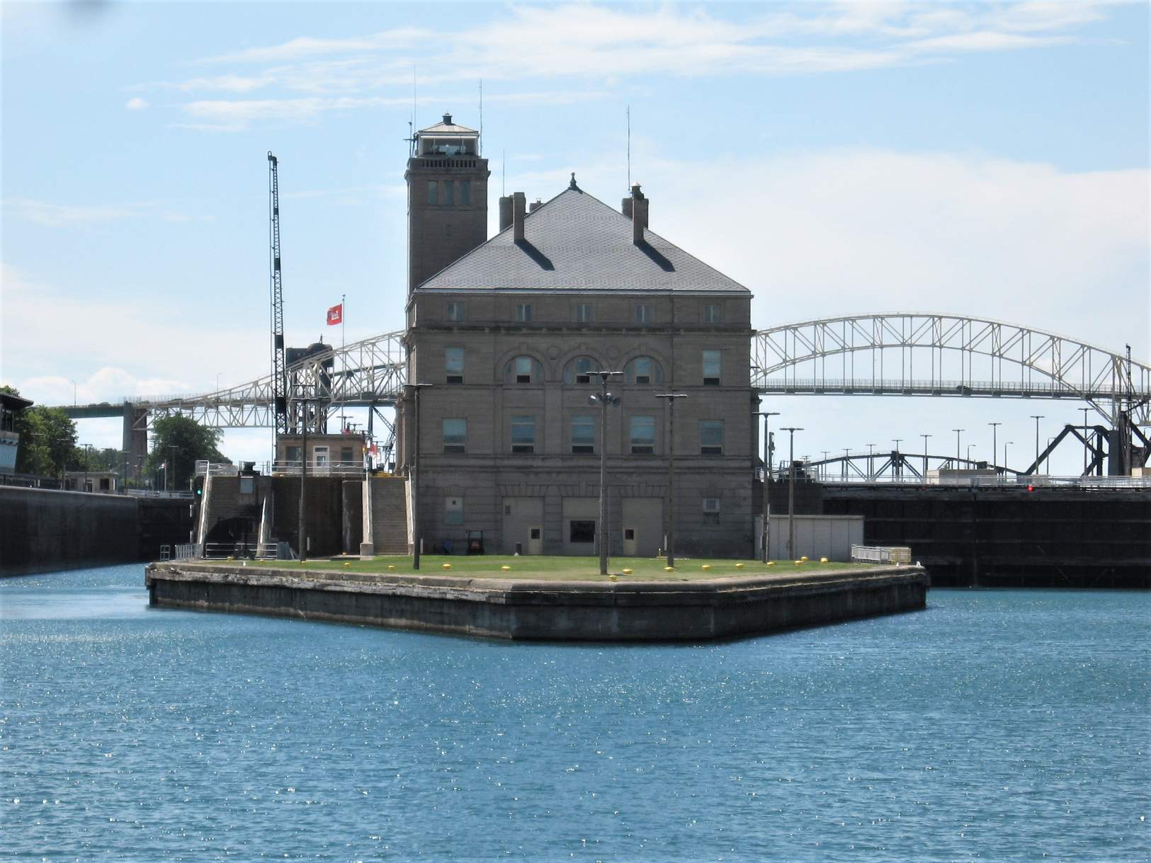 Solve Soo Locks Traffic Center jigsaw puzzle online with 130 pieces