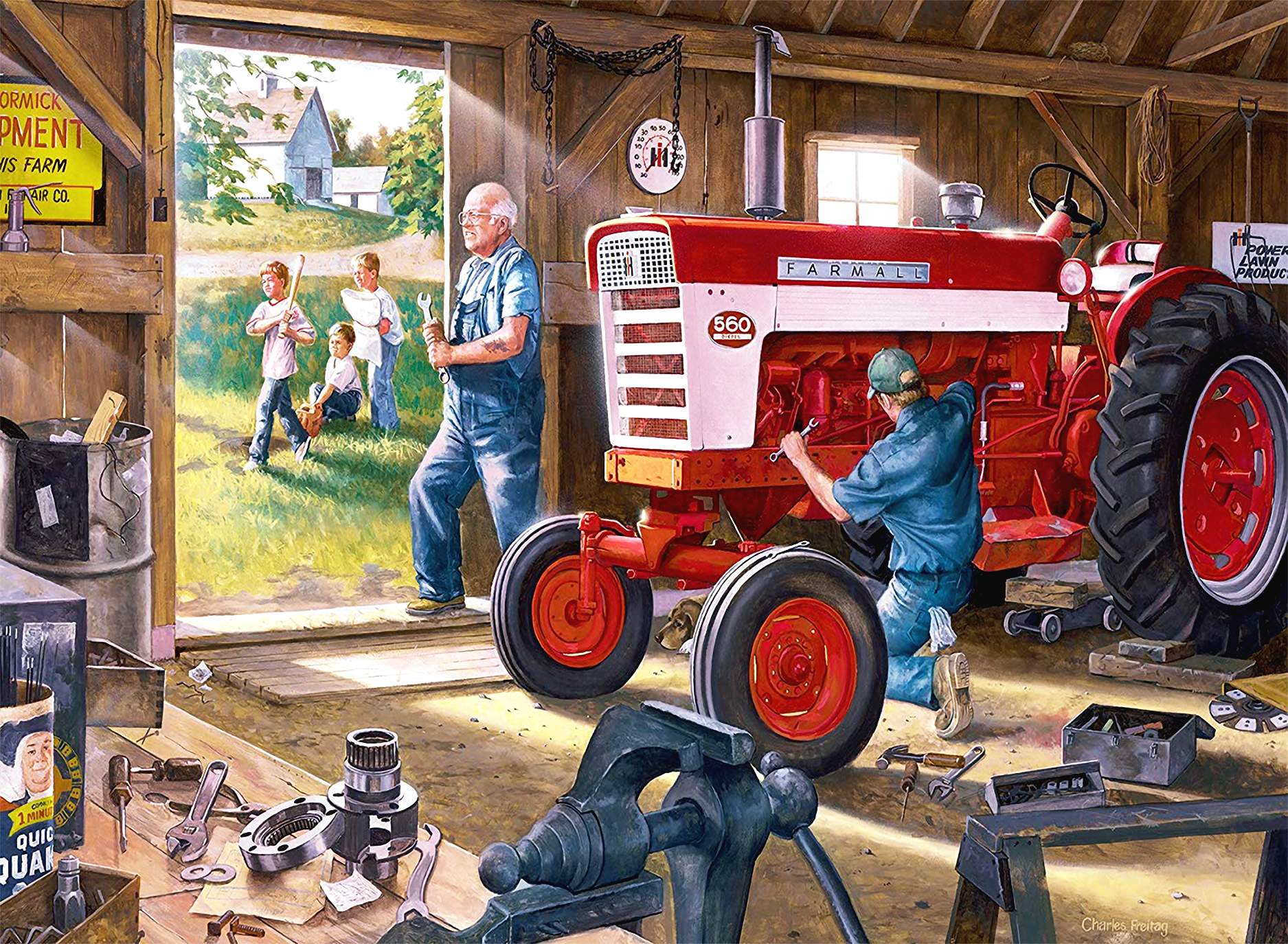 Solve Farmall Model 560 Tractor jigsaw puzzle online with 165 pieces