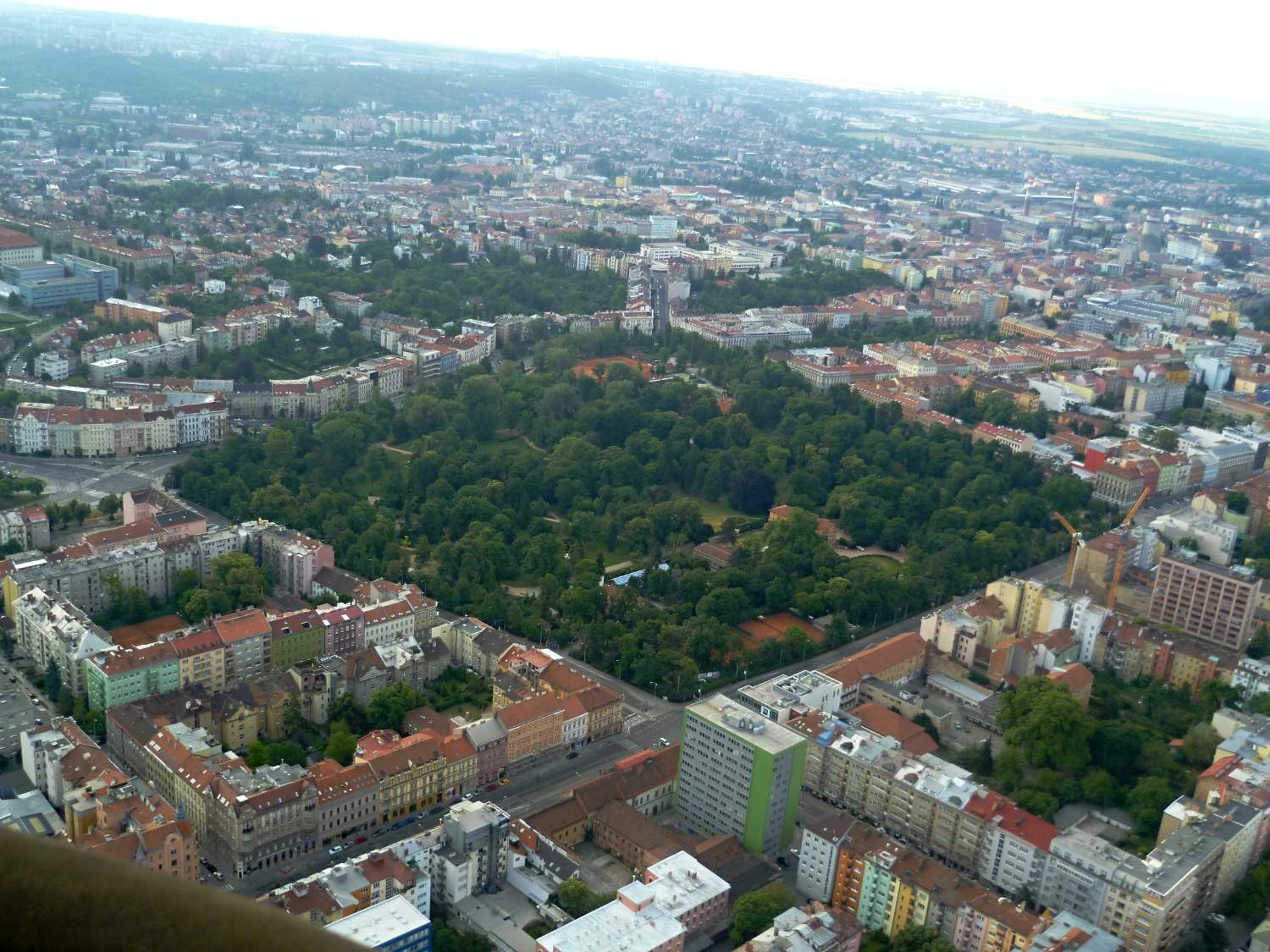 Solve Brno, park Lužánky jigsaw puzzle online with 48 pieces Solve Brno, park Lužánky jigsaw puzzle online with 48 pieces