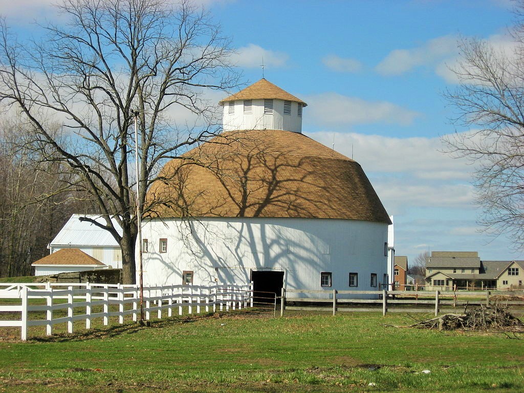Solve The Isaac Rozell Round Barn -- Lima Ohio, Built 1911... jigsaw ...
